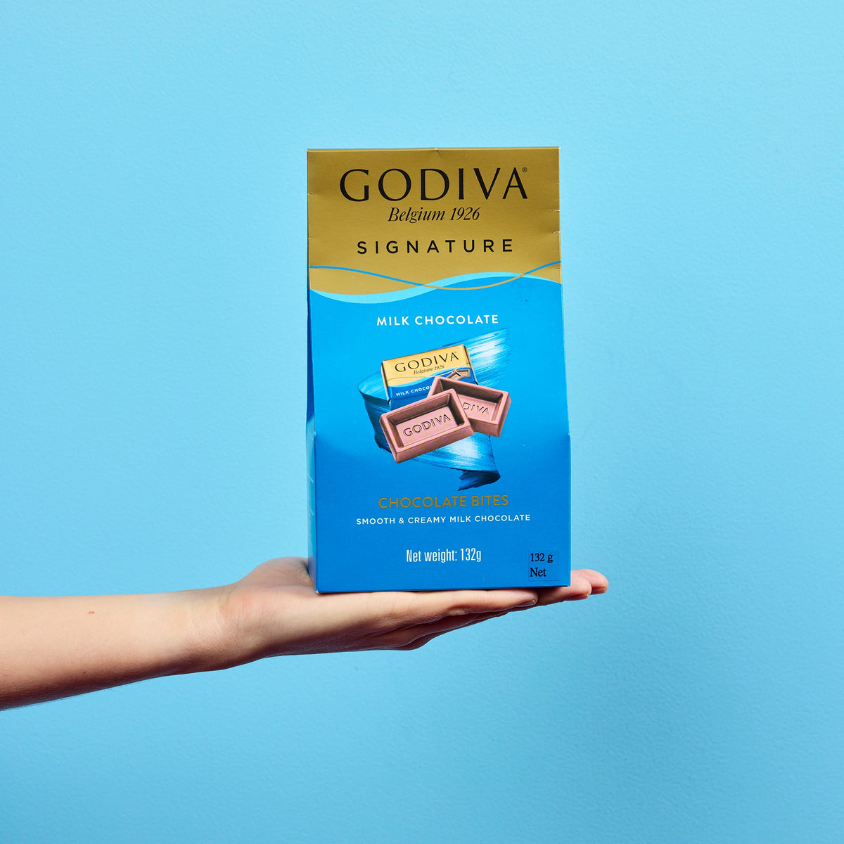 Dubai Chocolate in Australia – Limited Edition Pistachio Chocolate Tablets by Godiva – Godiva ...