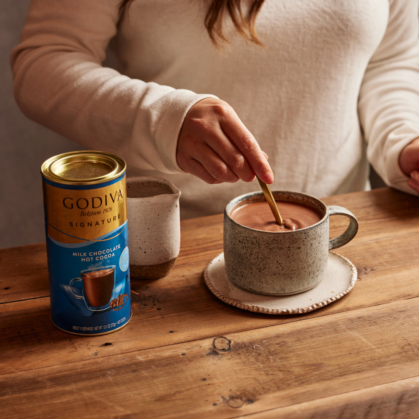 Salted Caramel Milk Chocolate Signature Mini Bar, 90g – GODIVA Australia