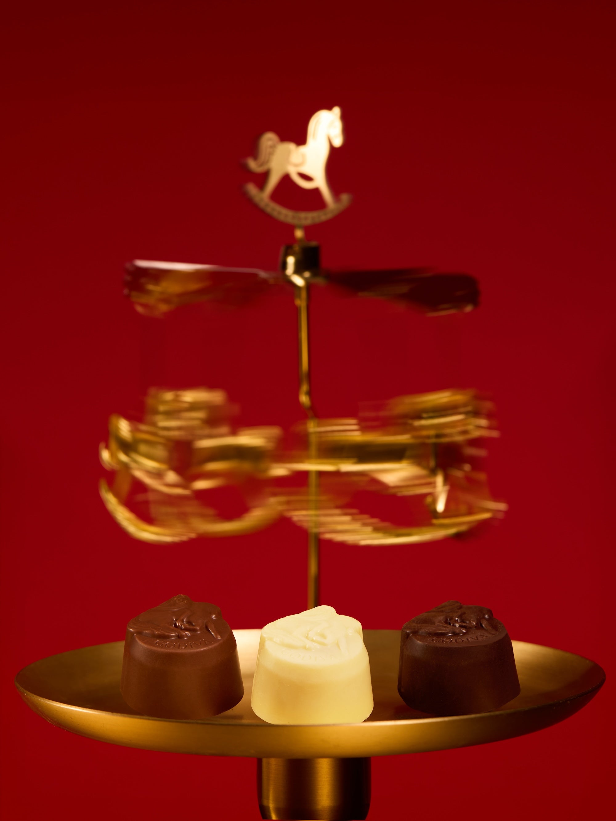 Lunar New Year G Cube Lantern, 18 Pieces | 135g – Godiva Australia